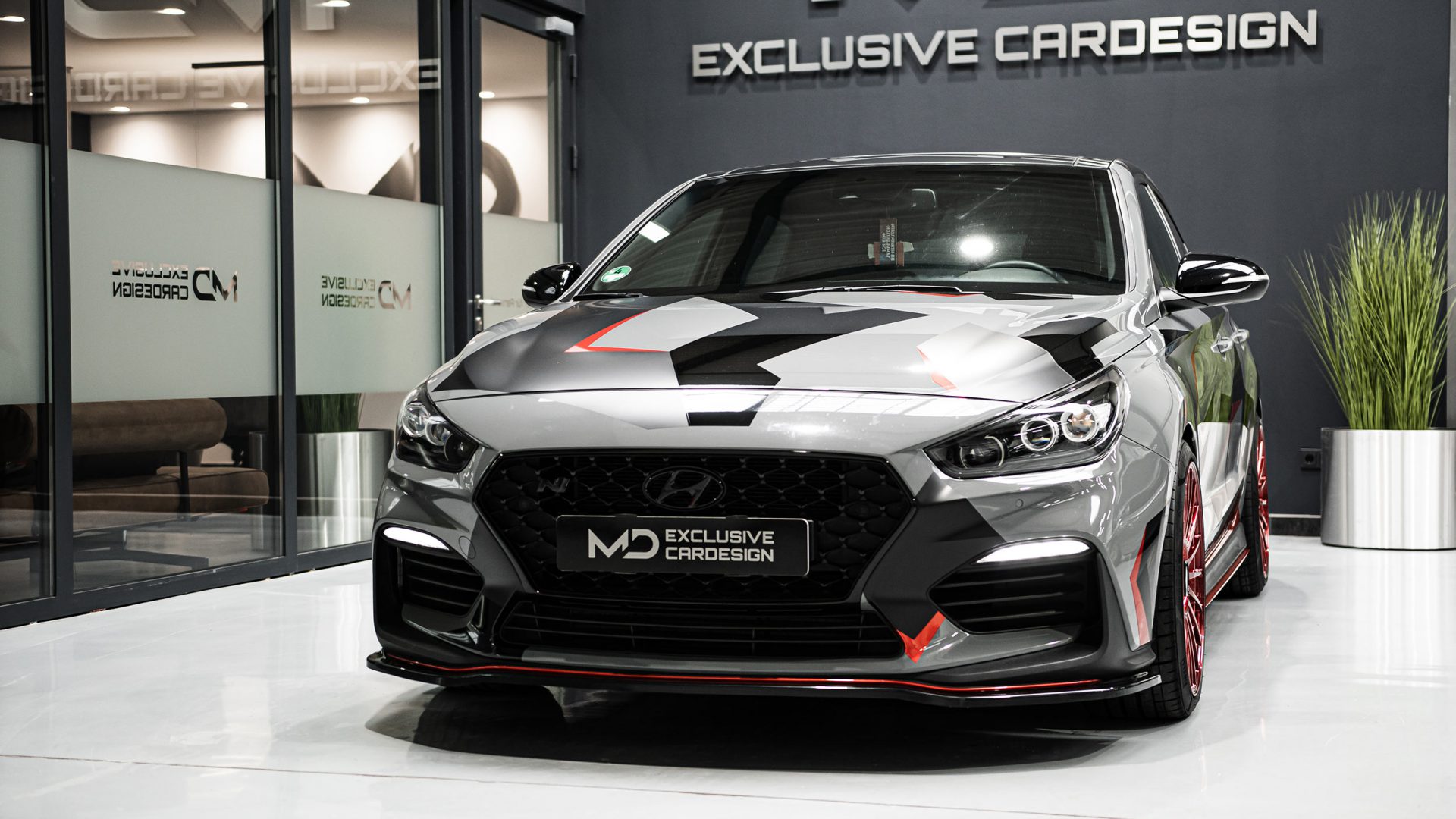 Hyundai i30 N Fastback - Designfolierung + Rotiform-Felgen - M&D ...