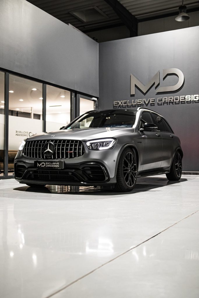 Mercedes-AMG GLC 63 SUV X253 - Folierung in PWF Matt Dark Charcoal CC ...
