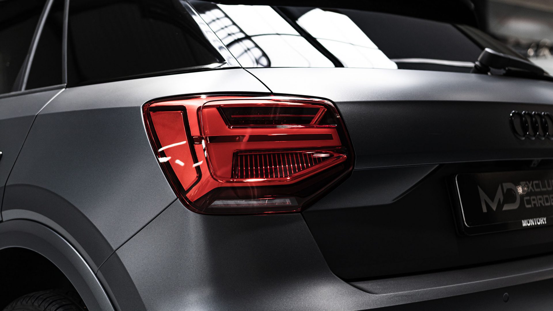 Audi Q2 - Wrapping in PWF Matt Dark Charcoal CC 4015 - M&D exclusive cardesign ...