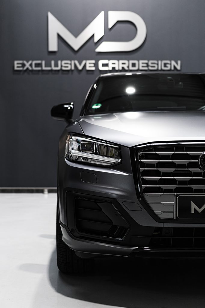 Audi Q2 - Wrapping in PWF Matt Dark Charcoal CC 4015 - M&D exclusive ...