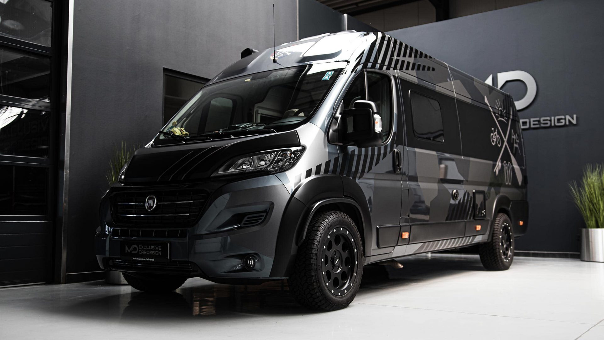 Fiat Ducato - Design Wrap - Art Tech-Camouflage Optik - M&D exclusive ...