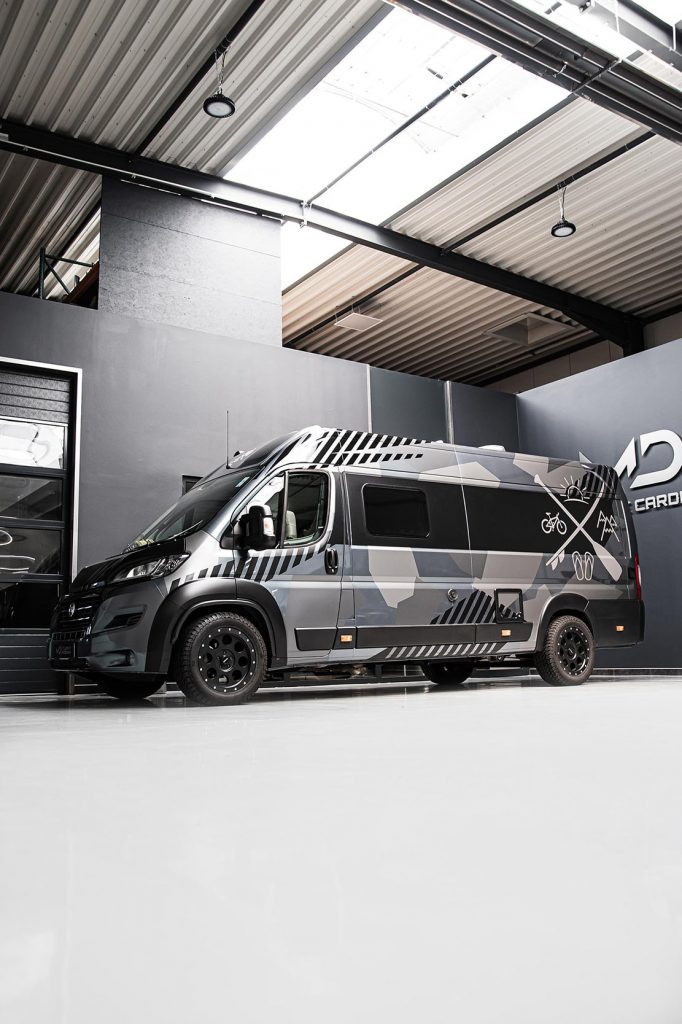 Fiat Ducato - Design Wrap - Art Tech-Camouflage Optik - M&D exclusive ...