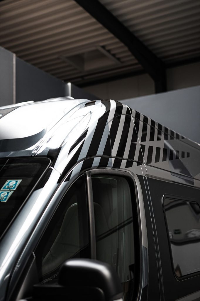 Fiat Ducato - Designfolierung - Art Tech-Camouflage Optik - M&D ...