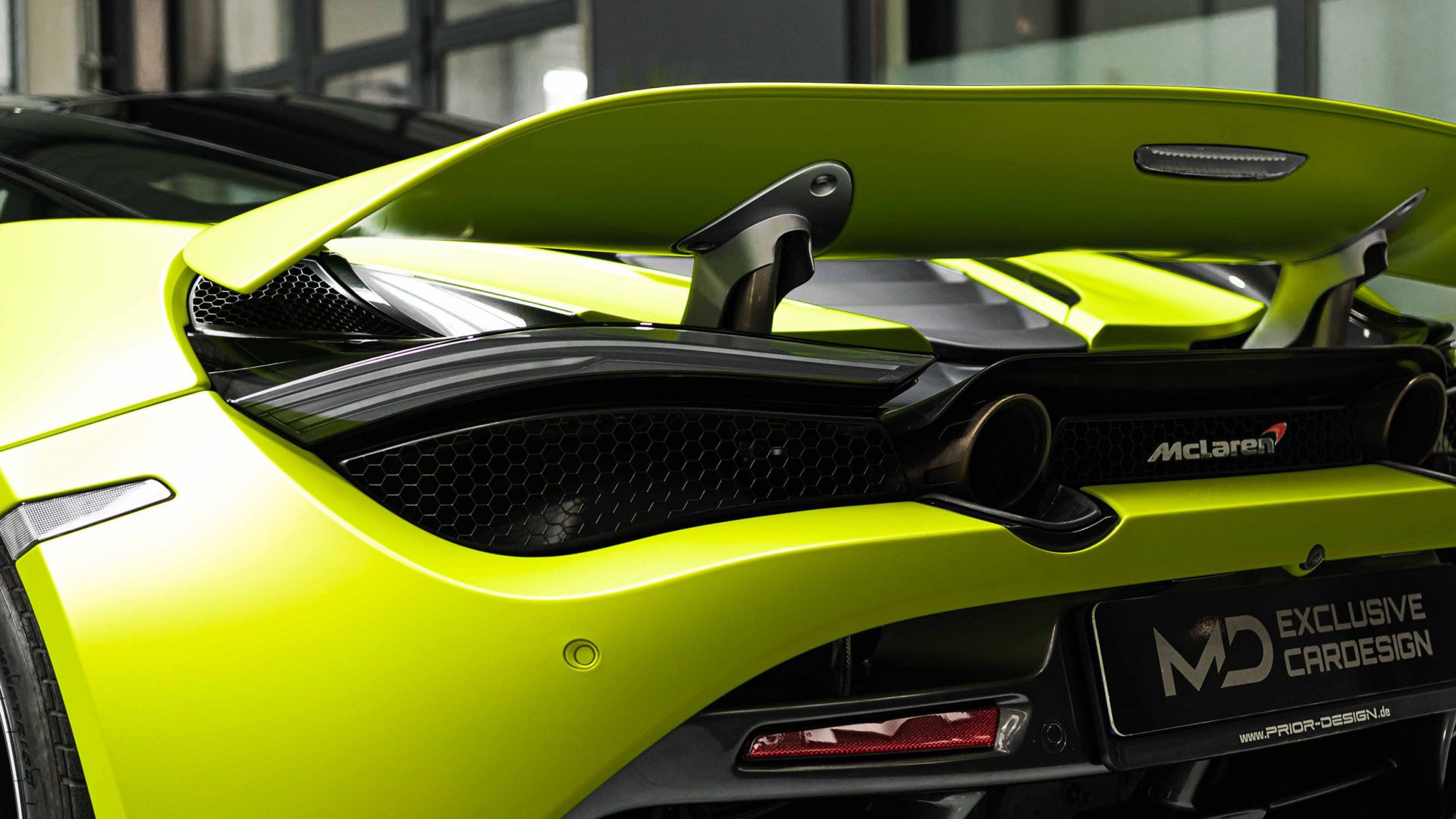 McLaren 720S - Wrapping in PWF Matt Lizard Lime CC 4170 - M&D exclusive ...