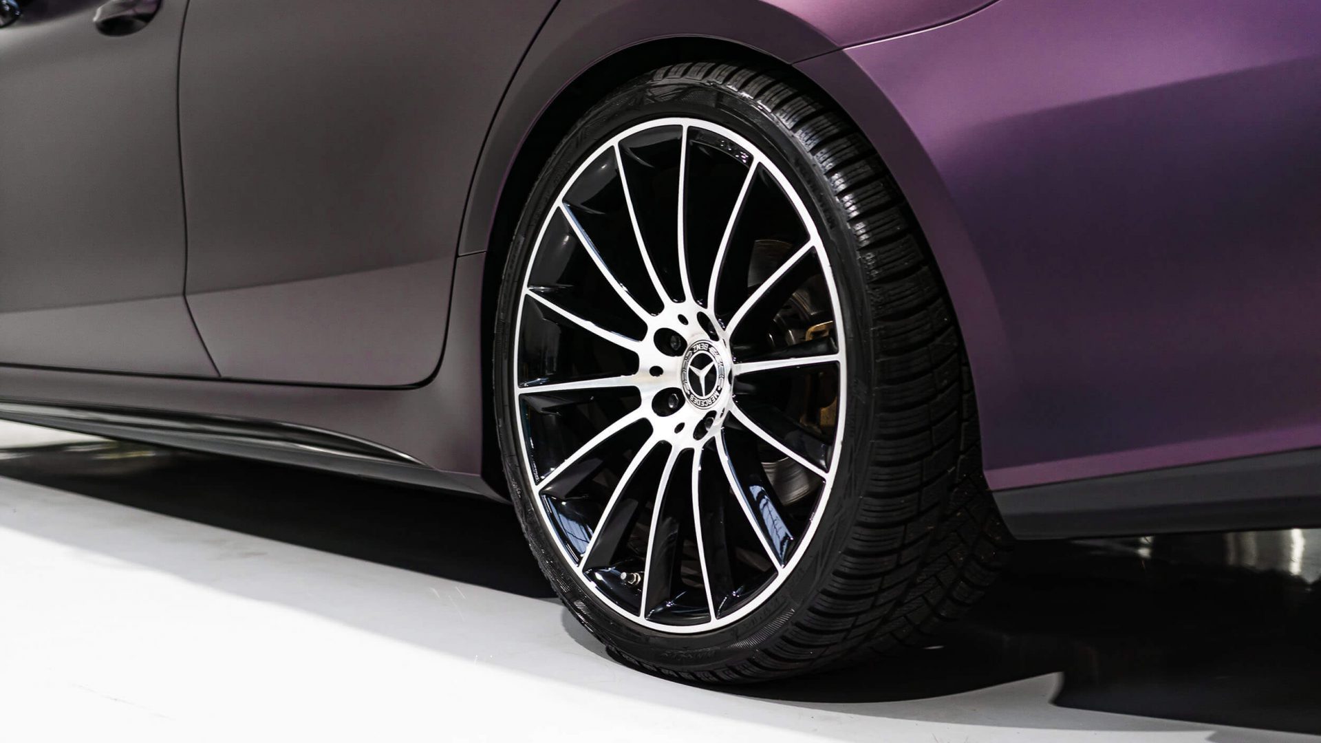 Mercedes-AMG CLS 53 C257 - Folierung in PWF Matt Midnight Purple CC ...