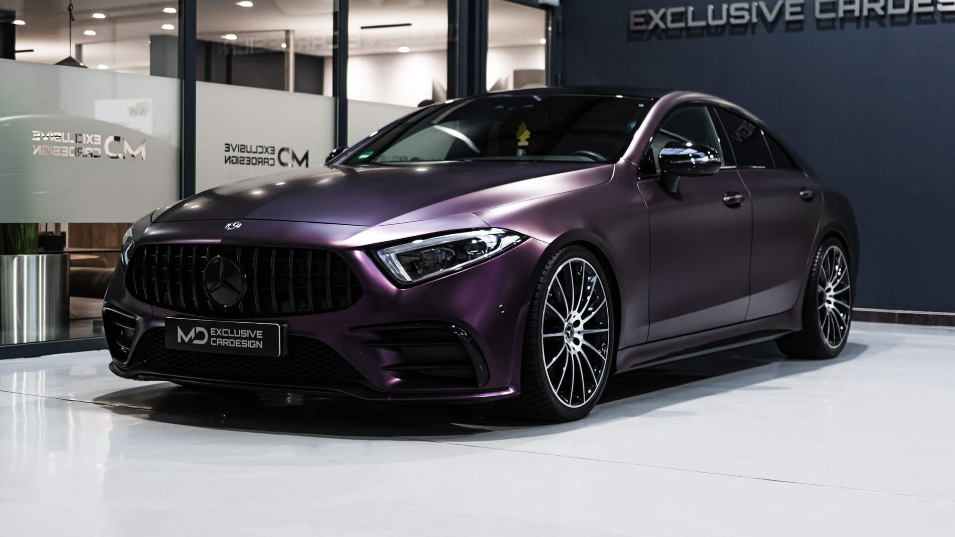 Mercedes-AMG CLS 53 C257 - Folierung in PWF Matt Midnight Purple CC ...