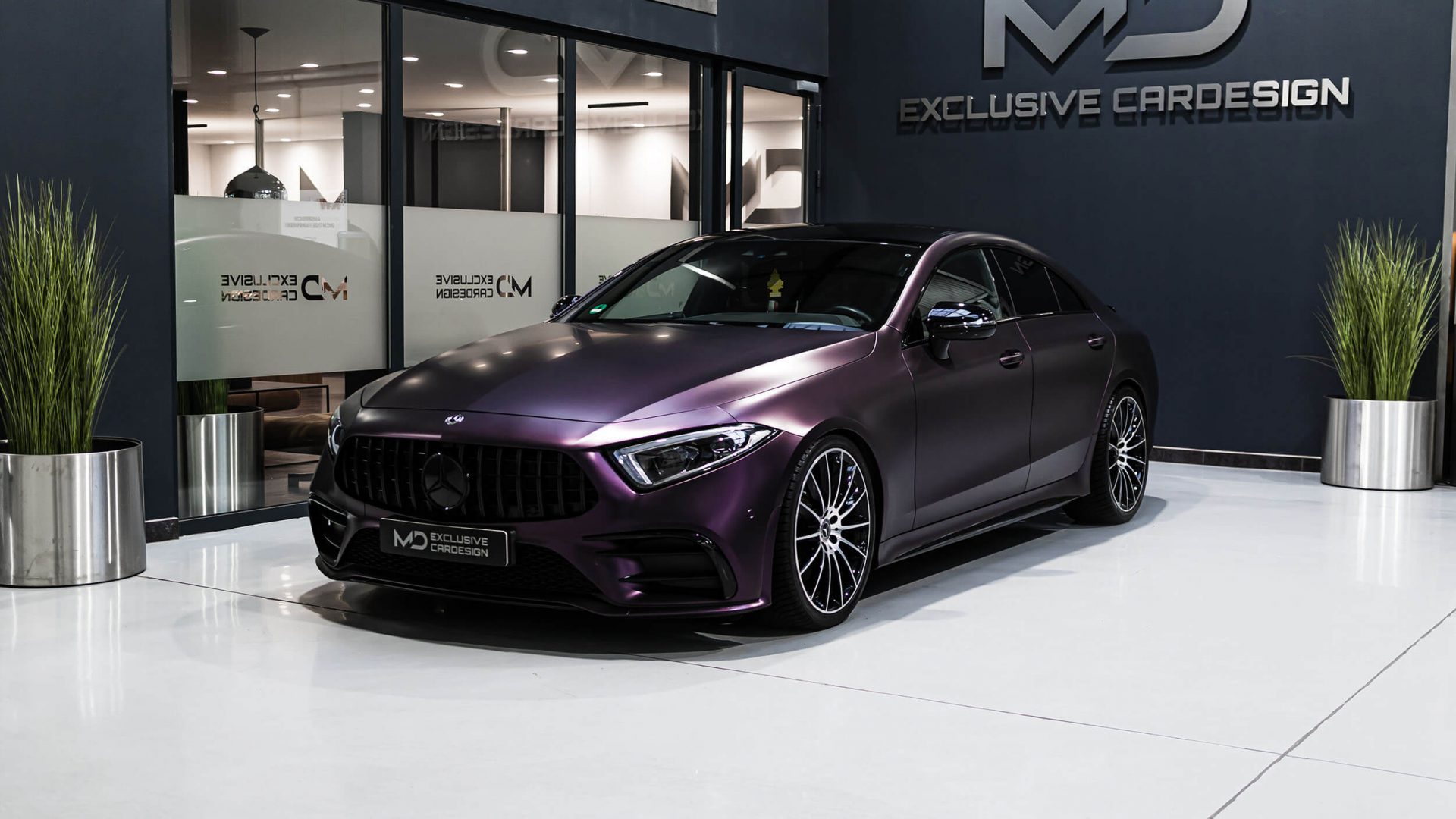 Mercedes-AMG CLS 53 C257 - Folierung in PWF Matt Midnight Purple CC ...