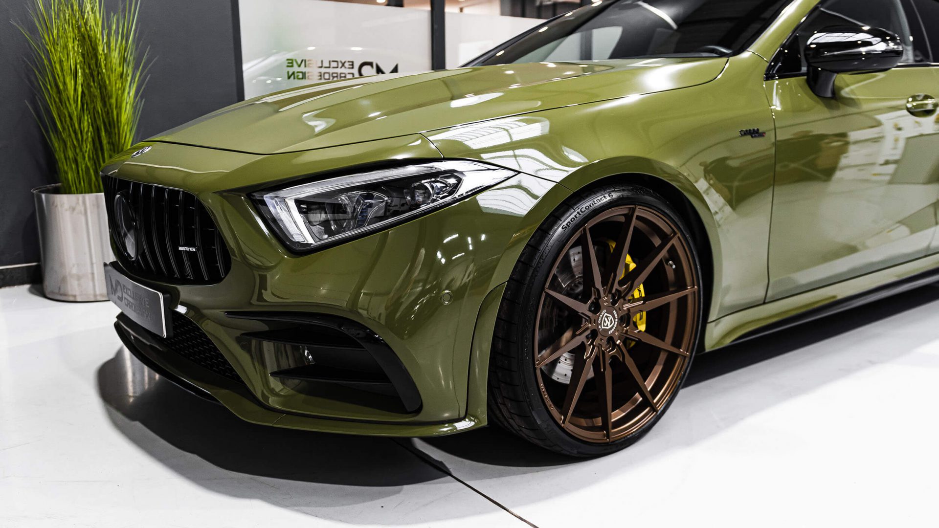 Mercedes CLS 400 C257 - Folierung in PWF Badlands Green CC 4165 - M&D ...