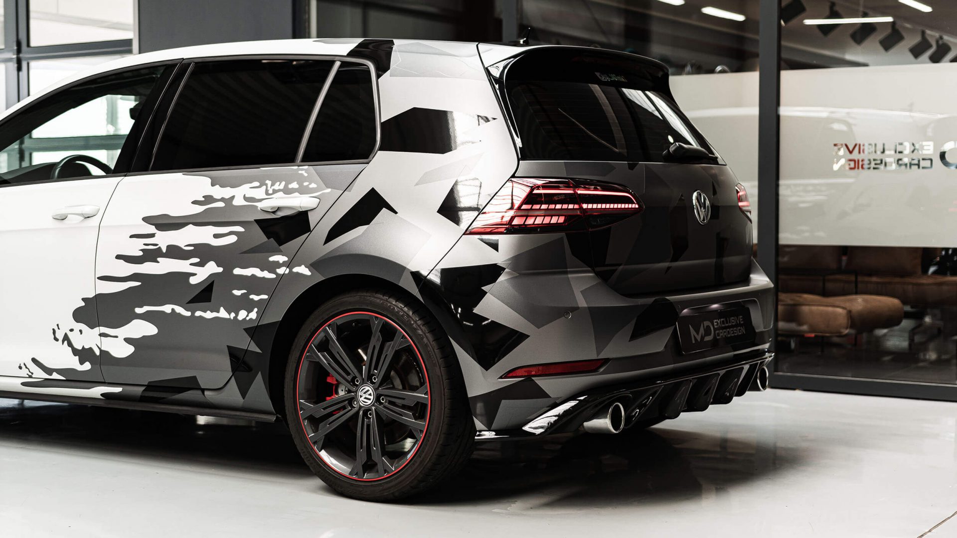 Volkswagen Golf 7 GTI - Designfolierung - Colorshift-Effekt - M&D ...