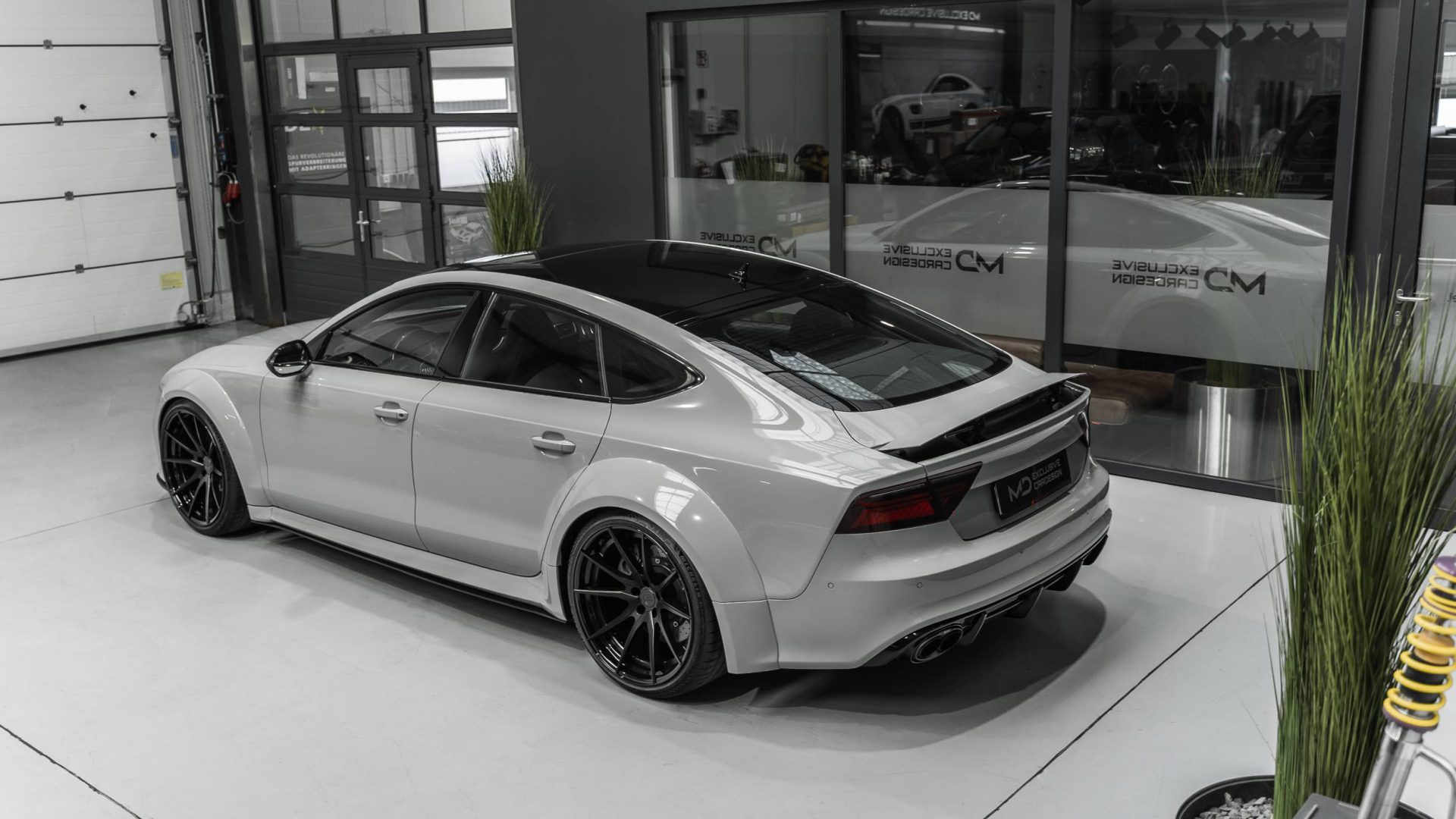 Audi RS Q8 - Folierung in PWF Chalk Grey CC 4166 - M&D exclusive ...