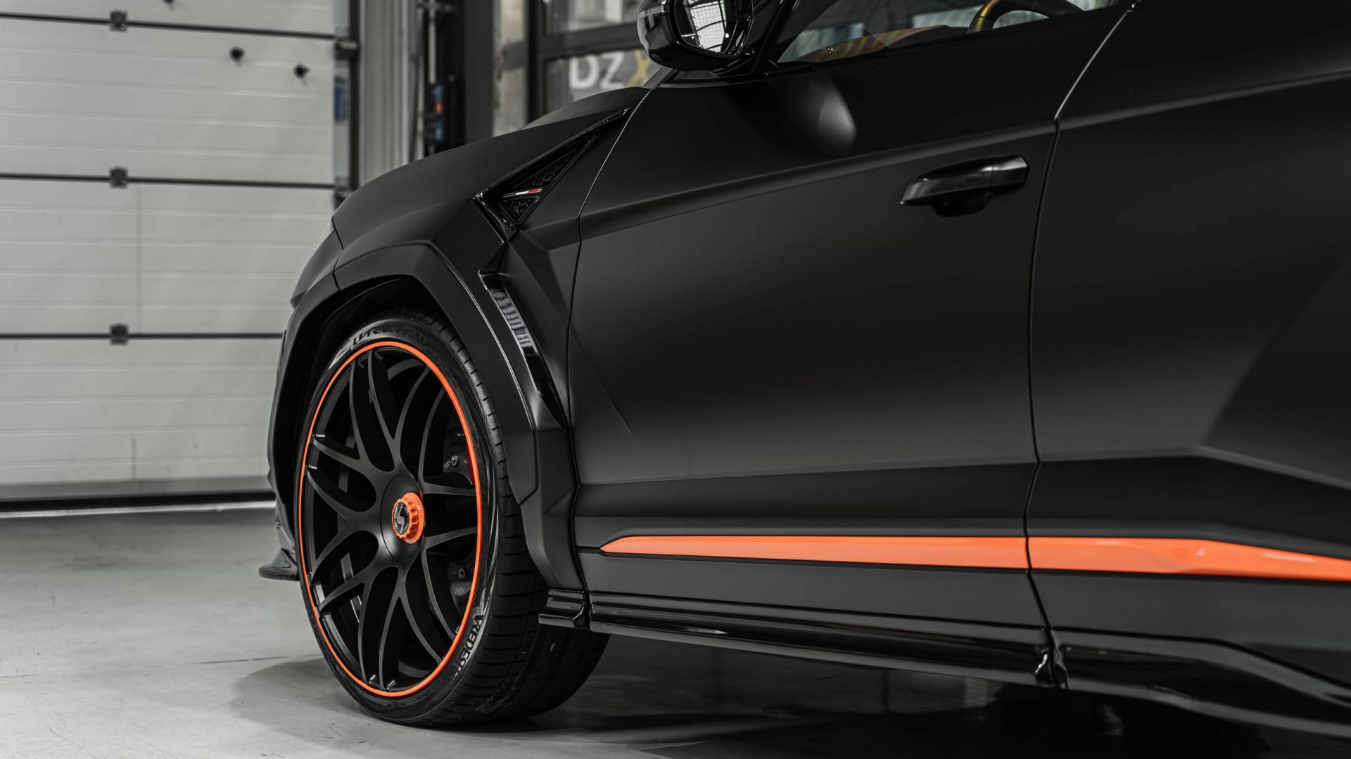 Lamborghini Urus Nero Noctis Matte - Lackschutzfolierung - XPEL STEALTH ...